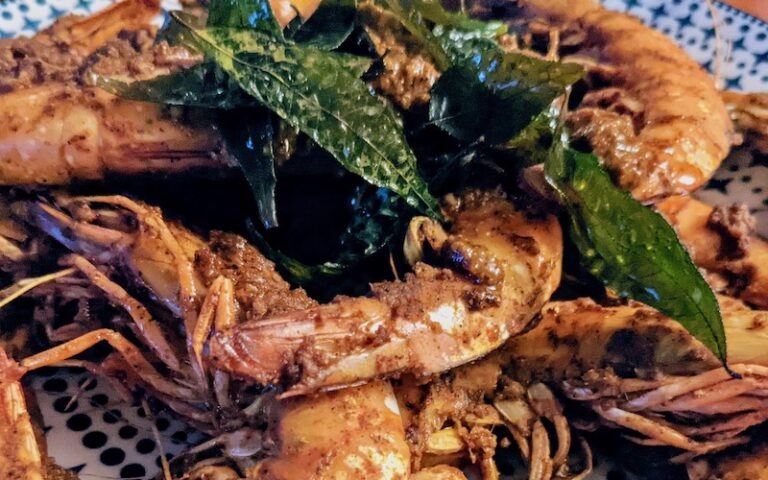 Kerala Style Prawns: Kerala Street Cart Thattukada Prawns Recipe