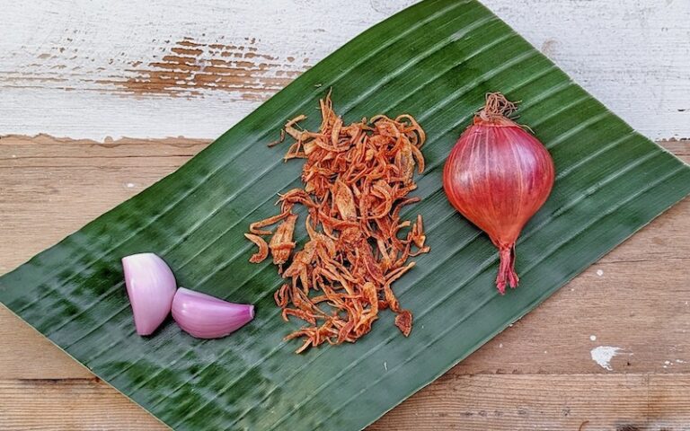 How To Make Crispy Fried Shallots To Use In Asian Recipes