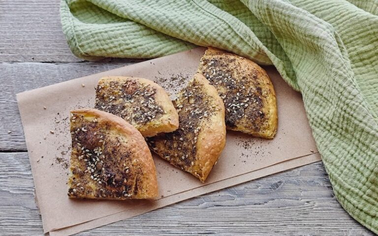Za’atar Manouche (Lebanese Flatbread): Manakish, Manaqish
